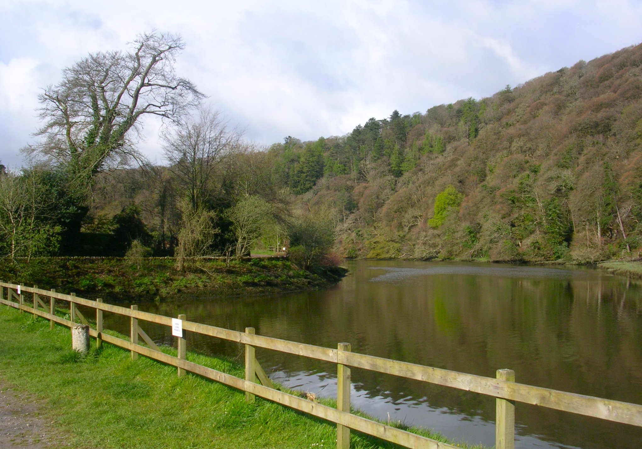 Lopwell Dam